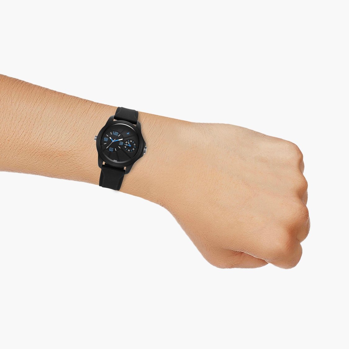 Buy FASTRACK Dual-Time Analog Watch - NT38042PP07 from Fastrack at just ...
