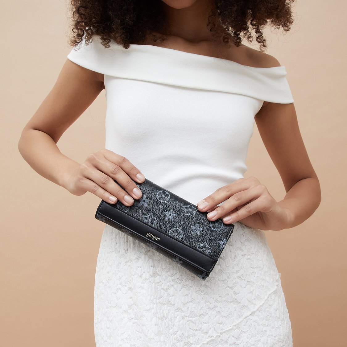 Buy GINGER Floral Print Push-Button Wallet from Ginger at just INR 899.0