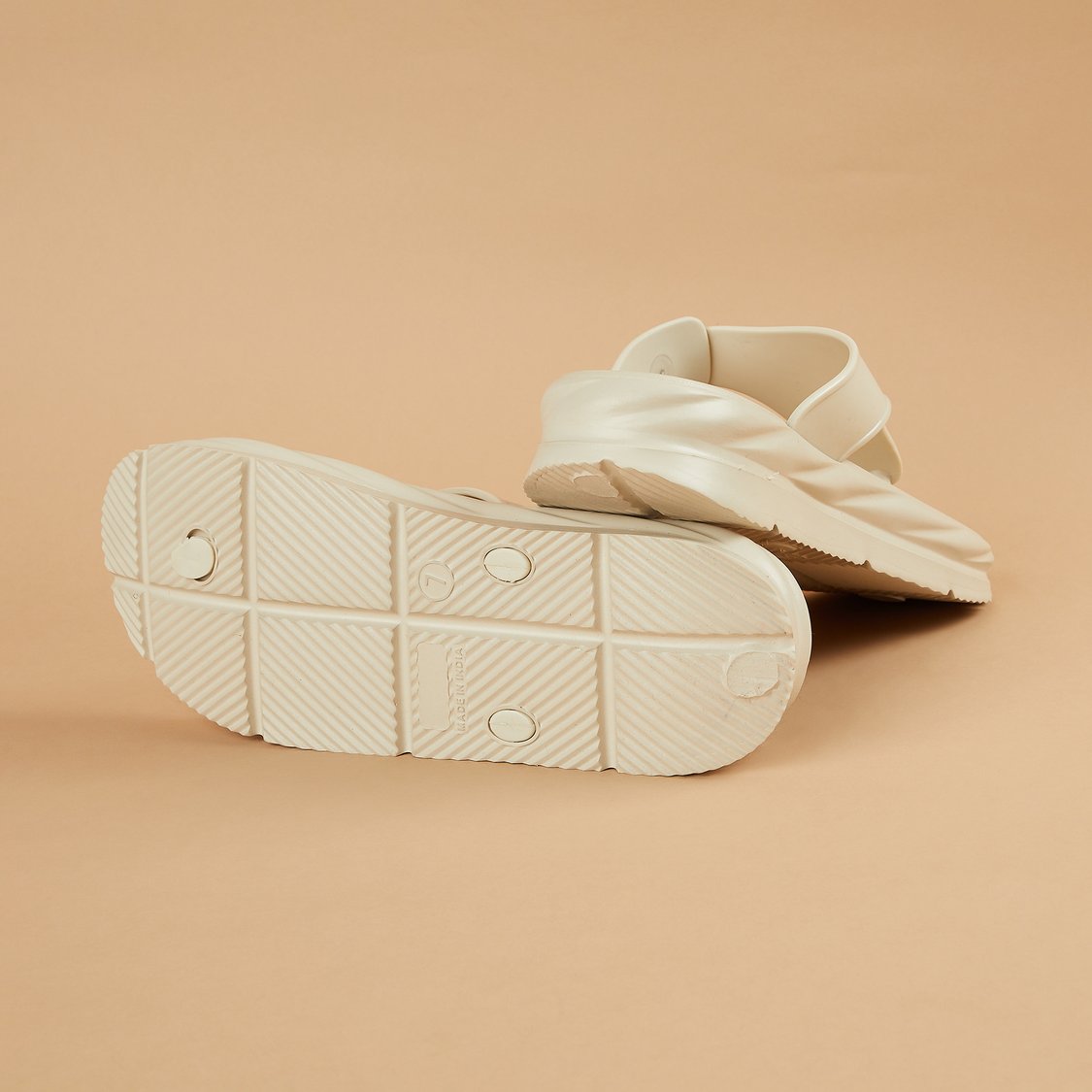 Buy GINGER Solid Platform Sandals from Ginger at just INR 399.0