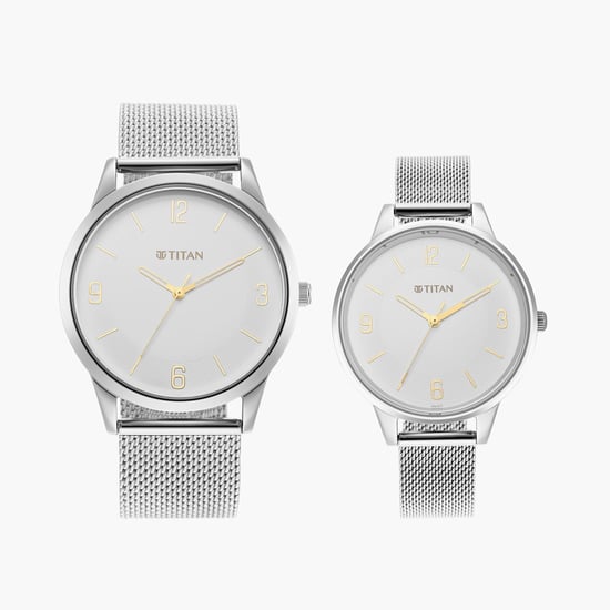 Buy Analog Watches for Men Online in India | Lifestyle Stores