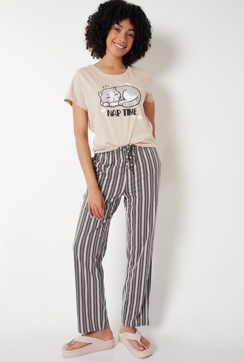 Pyjamas - Buy Trendy Pyjamas Online in India | Max Fashion