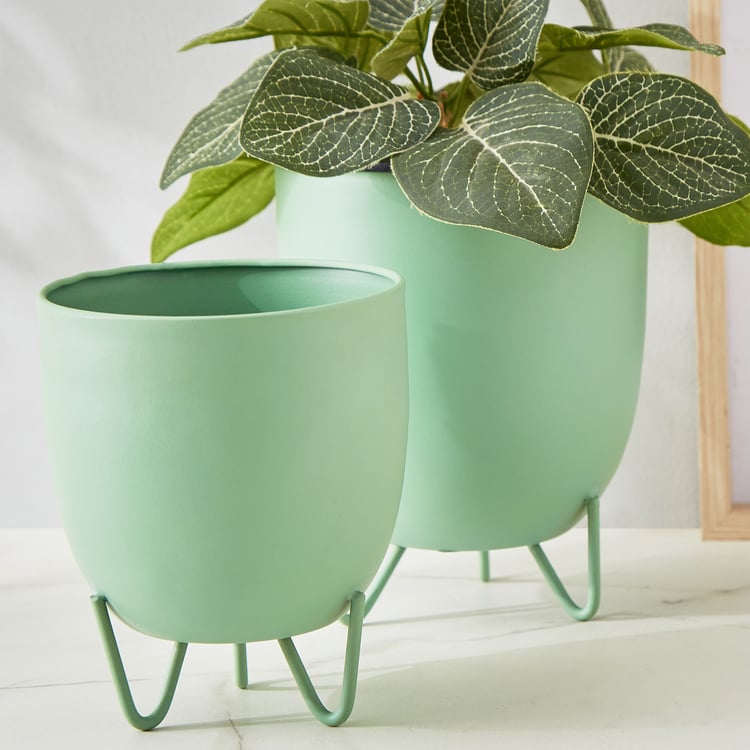 Buy Lets Garden Stout Metal Planter from Home Centre at just INR 299.0