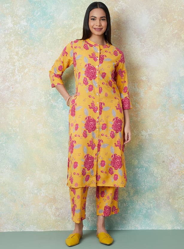 Buy MELANGE Floral Print Straight Kurta Set from Melange at just INR 1599.0