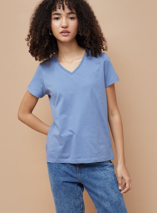 Buy FAME FOREVER Solid V-neck T-shirt from Fame Forever at just INR 299.0