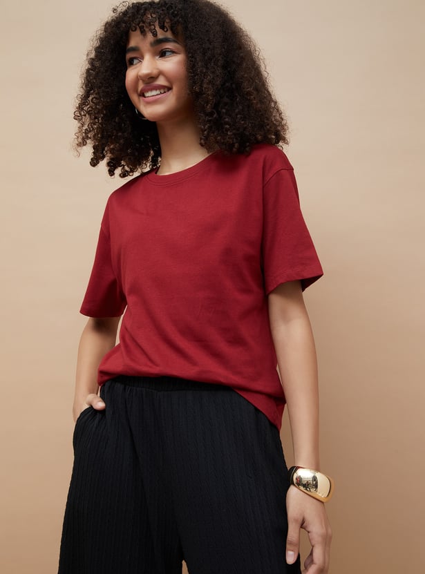 Buy FAME FOREVER Solid Drop Shoulder T-shirt from Fame Forever at just INR 299.0