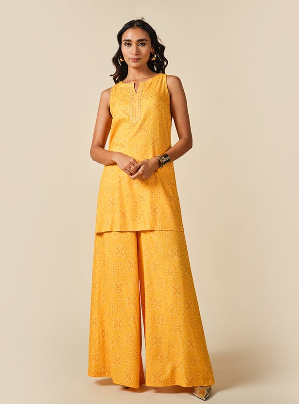 Buy GLOBAL DESI Ethnic Motif Straight Kurti Set from Global Desi at ...