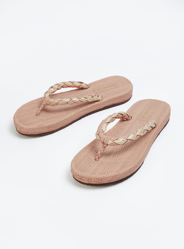 Buy Women Textured Flip Flops Online at just Rs. 399.0 - 1000013433935 ...