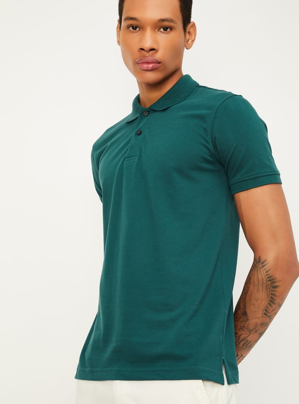 Buy Men Slim Fit Solid Polo T-shirt Online at just Rs. 399.0 ...