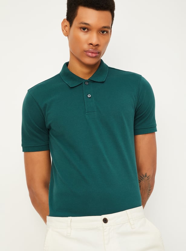 Buy Men Slim Fit Solid Polo T-shirt Online at just Rs. 399.0 ...
