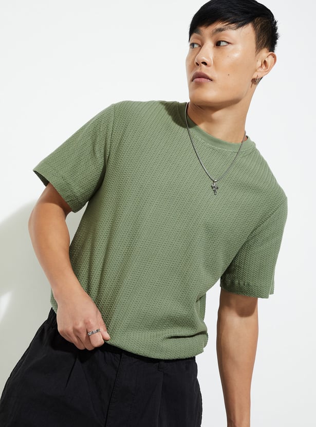 Buy URB_N Men Oversized Textured T-shirt Online at just Rs. 499.0 ...