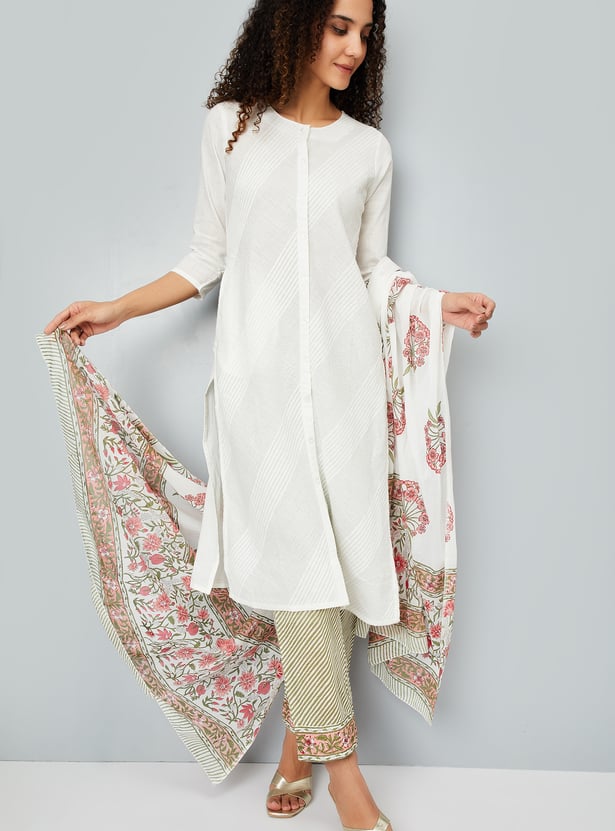 Buy Women Striped Straight Kurta Set Online at just Rs. 1499.0 ...