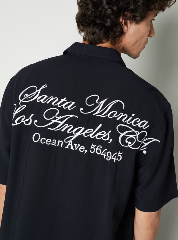 Buy Men Relaxed Fit Back Embroidery Shirt Online at just Rs. 1099.0 ...