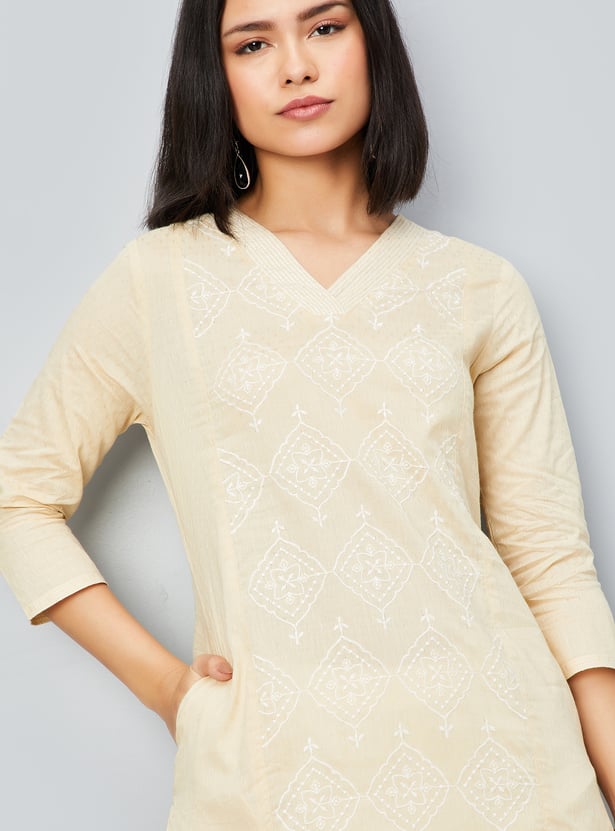 Buy Women Thread Embroidered Kurta Online at just Rs. 599.0 ...