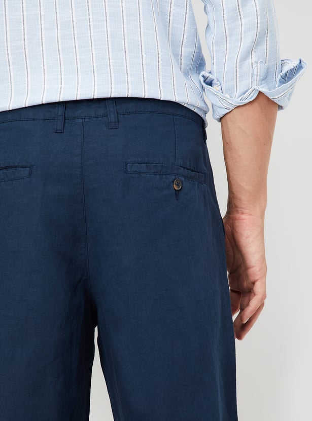 Buy Men Solid Slim Fit Linen Chinos Online at just Rs. 1699.0 ...