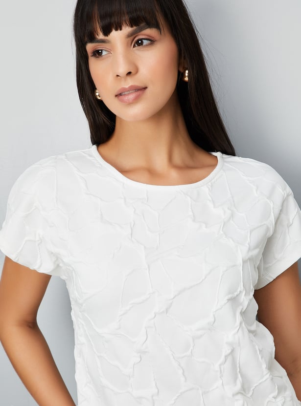 Buy Women Textured T-shirt Online at just Rs. 699.0 - 1000015366616 ...